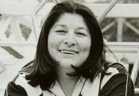 El Biógrafo: «Mercedes Sosa, 1982: volver a decir» – URBANA 93.9